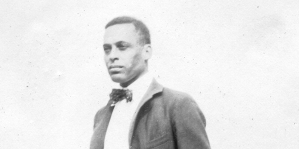 Ernest Everett Just: experimental biologist par excellence